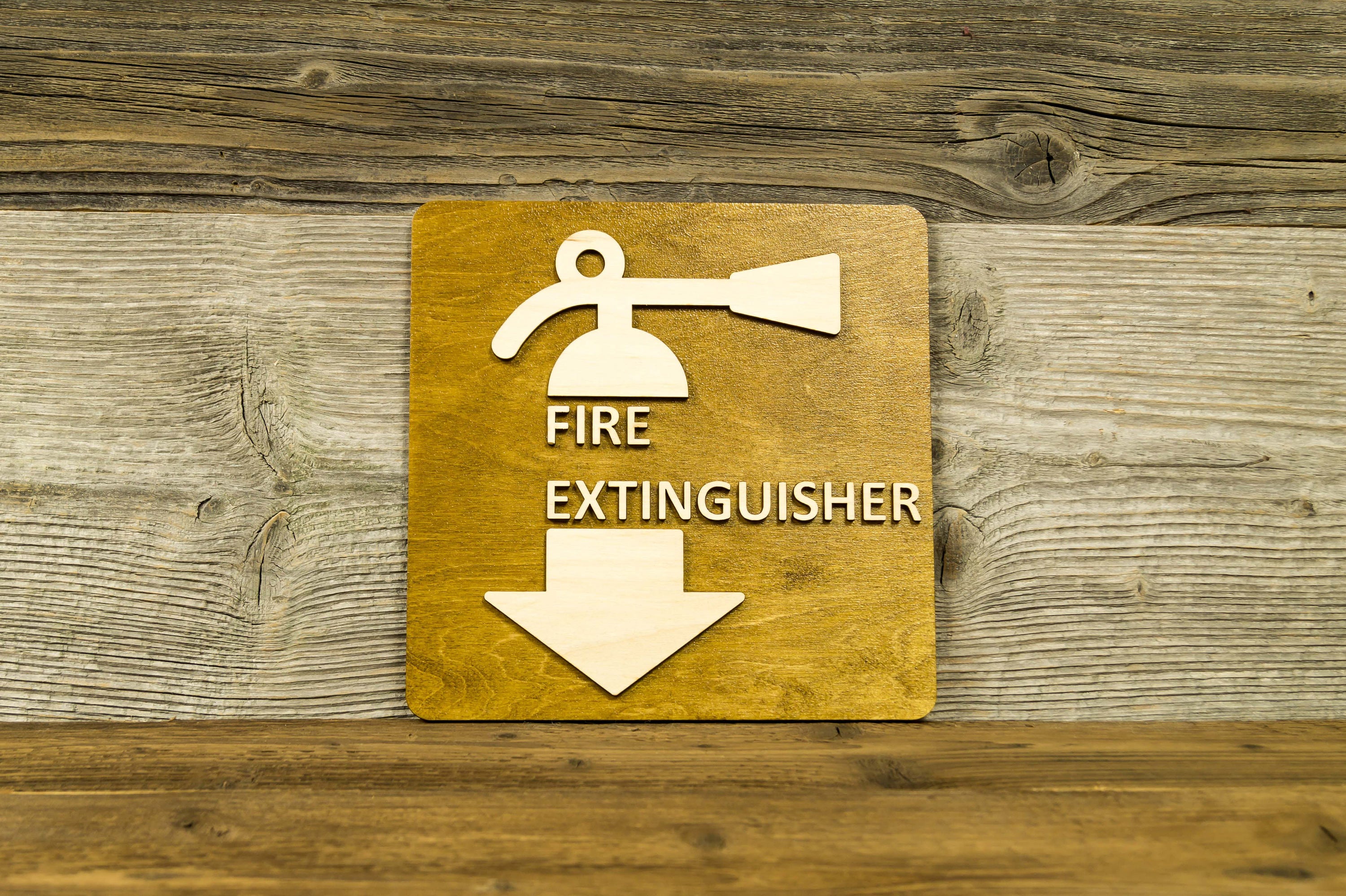 Fire Extinguisher Sign – woodendoorsign.com by Etch.pl