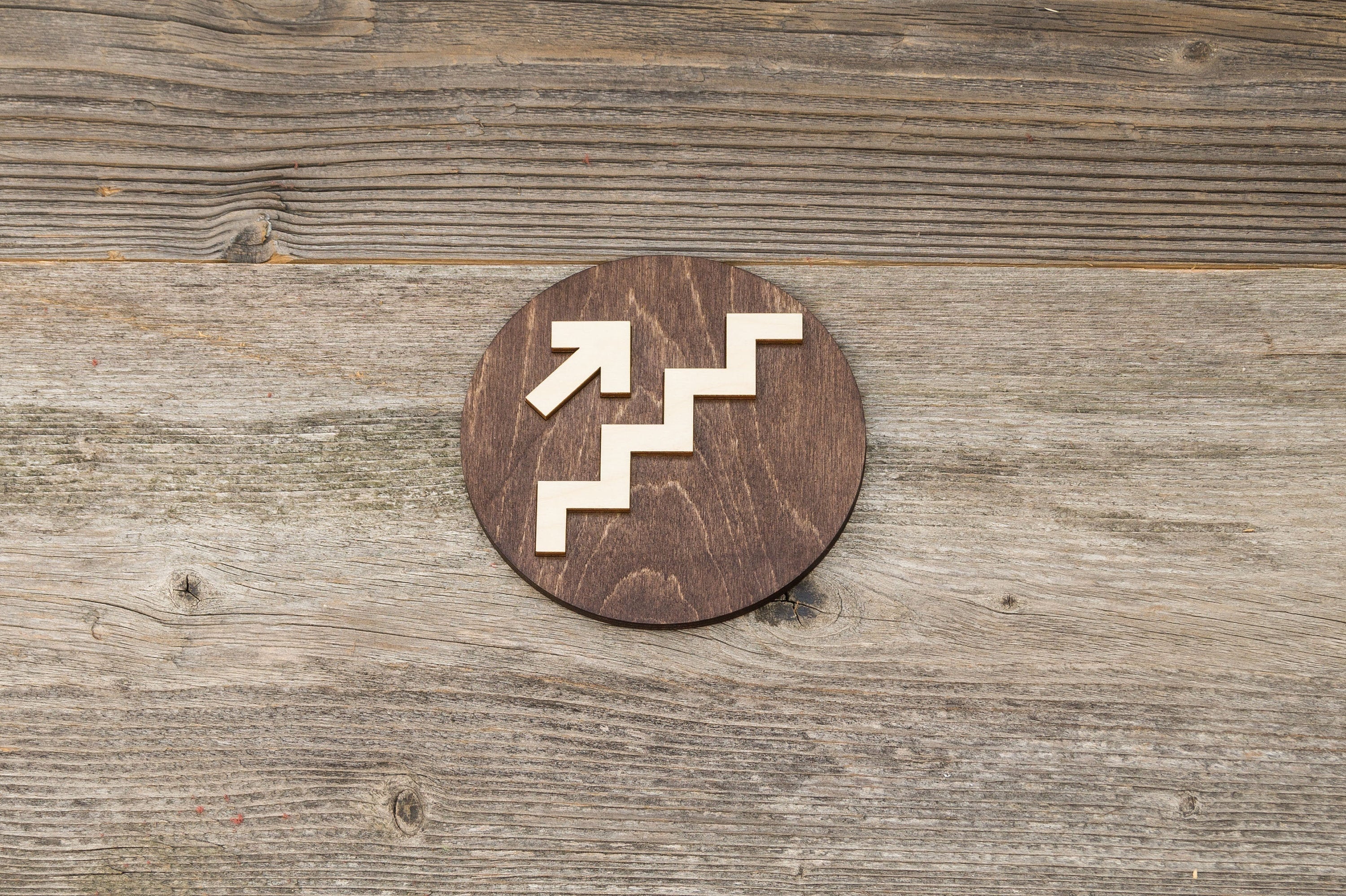 Round Staircase up sign. Stairway plate. – woodendoorsign.com by Etch.pl