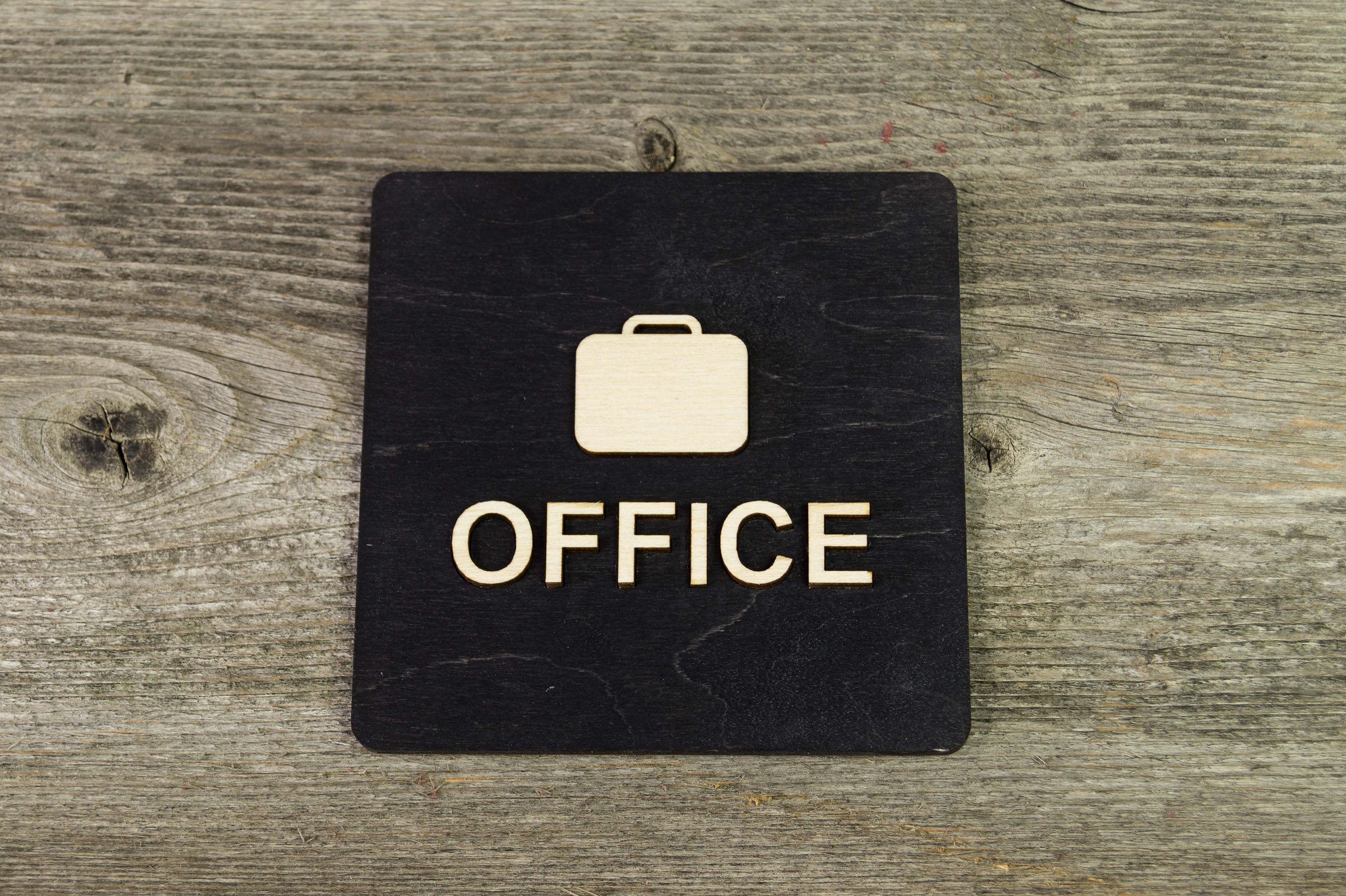 Office Wooden Door Sign – woodendoorsign.com by Etch.pl